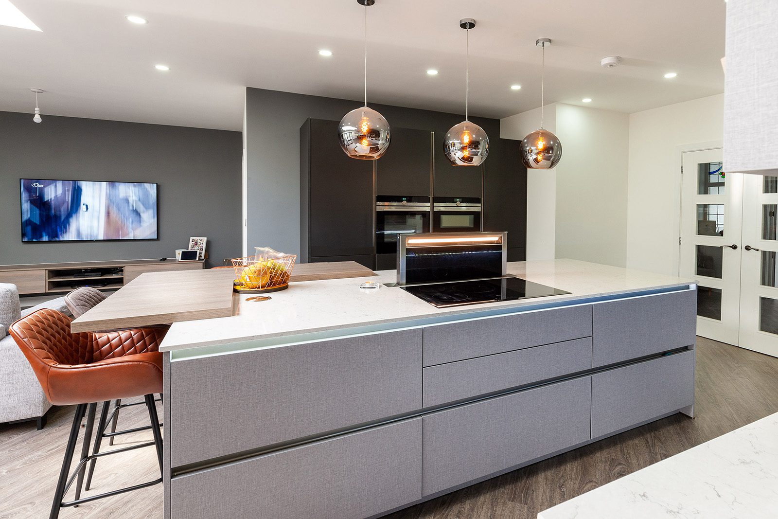 Russell Bank Road | Qudaus Living